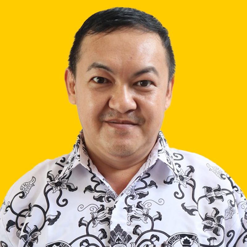 Staff - SD SANTA MARIA II Pekanbaru