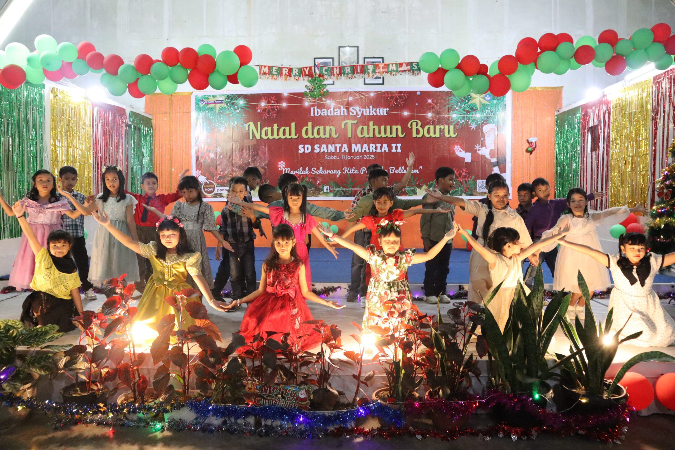 Perayaan Natal dan Tahun Baru 2025 SD Santa Maria II - SD SANTA MARIA ...